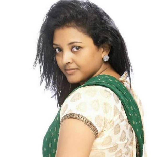 அடுக்குமாடி பங்களாவில் ஆபாச தொடர்.! இளைஞரை ஏமாற்றி மிரட்டிய பெண் இயக்குனர் அதிரடி கைது!! - Tamil ...